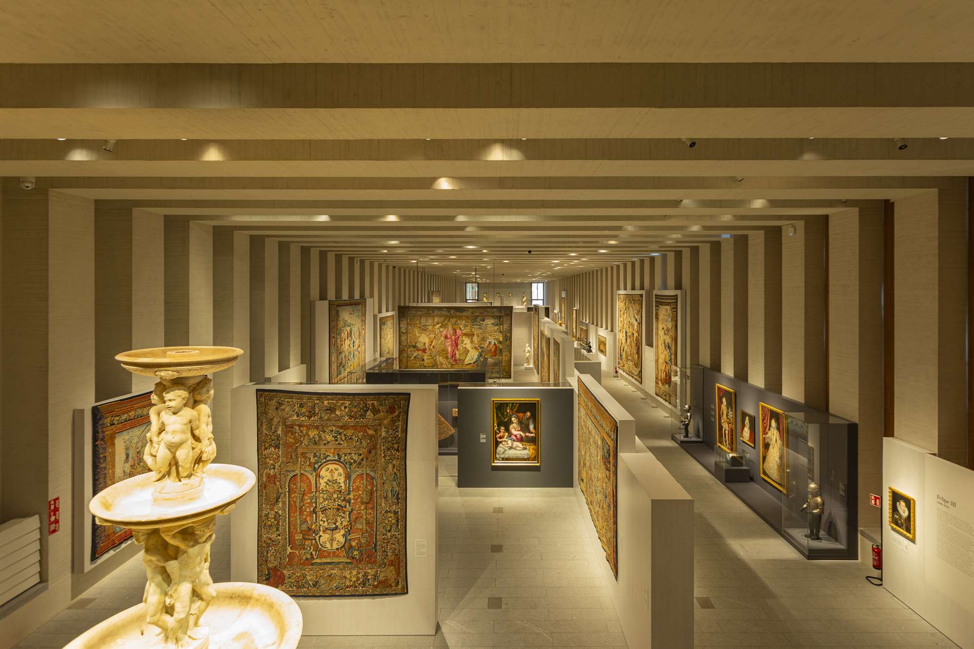 The Royal Collections Gallery, Madrid | Museumstechnik mbH